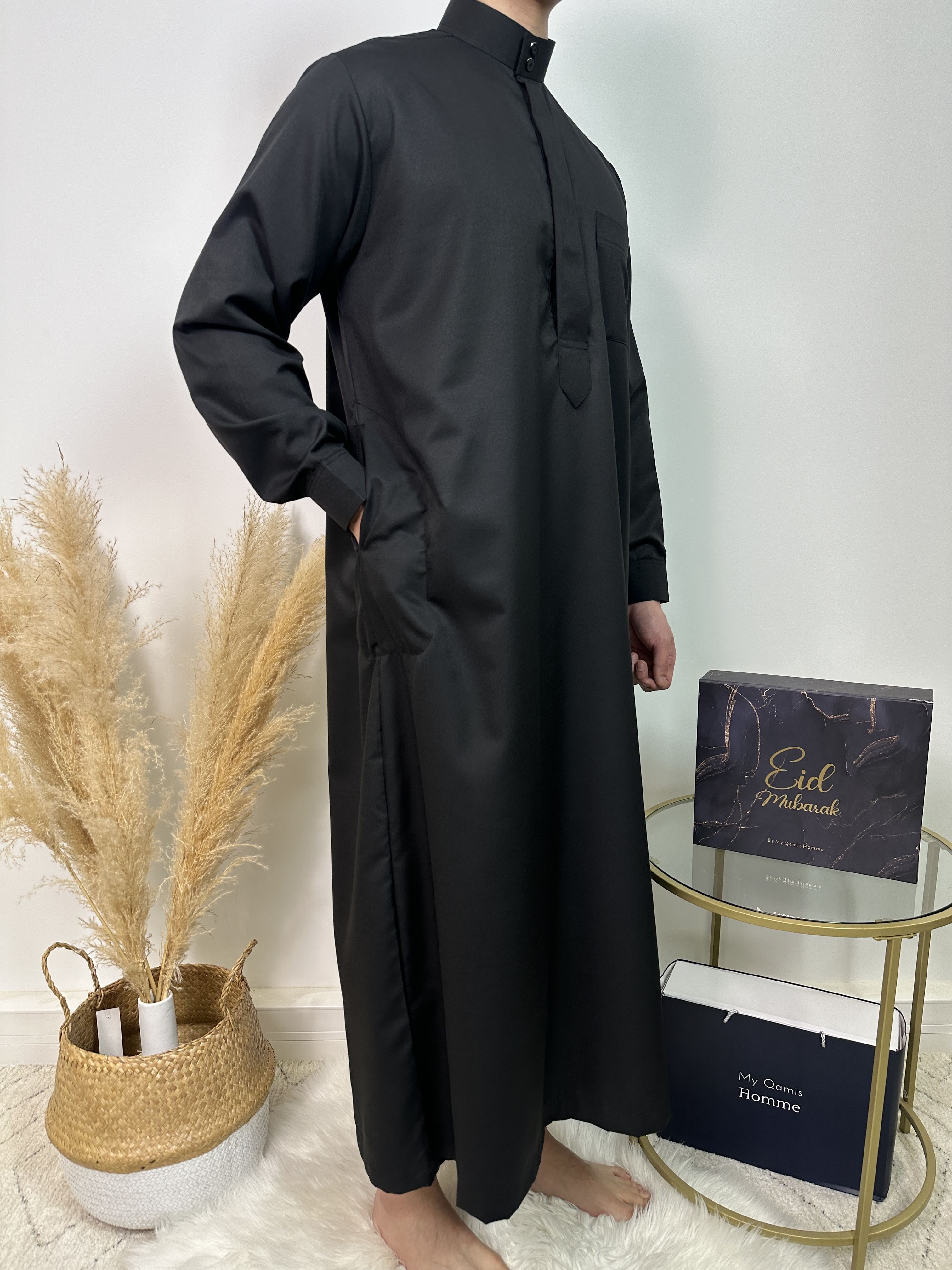 Why wear Qamis and when to wear it ? – My Qamis Homme