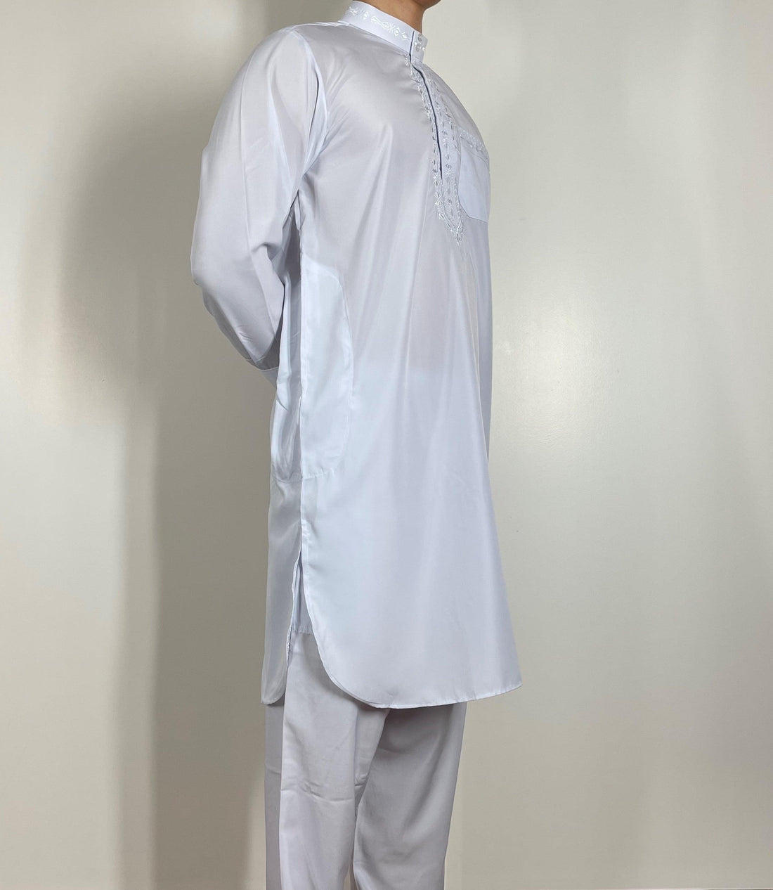 Am I allowed to wear the qamis at school or in public institutions ...